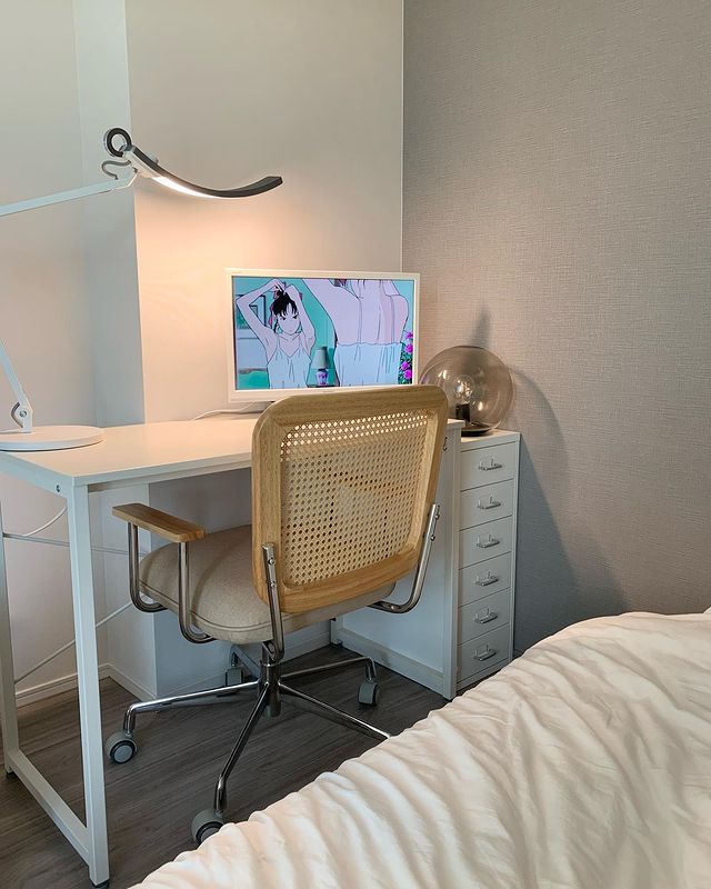 パソコンデスク(幅75cm) コンパクトなテレワークデスク 書斎 スライド棚付き | 【公式】LOWYA(ロウヤ) 家具･インテリアのオンライン通販